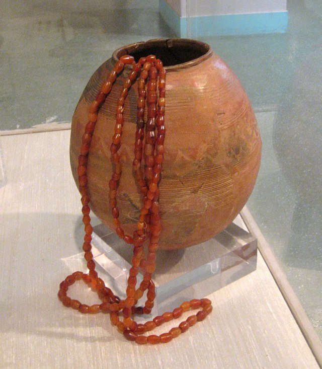 Pottery Mohenjo Daro Artifacts